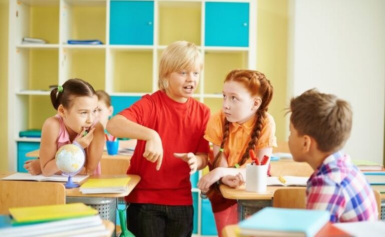 The 8 Most Effective Strategies to Raise Confident Kids - All Moms Blog